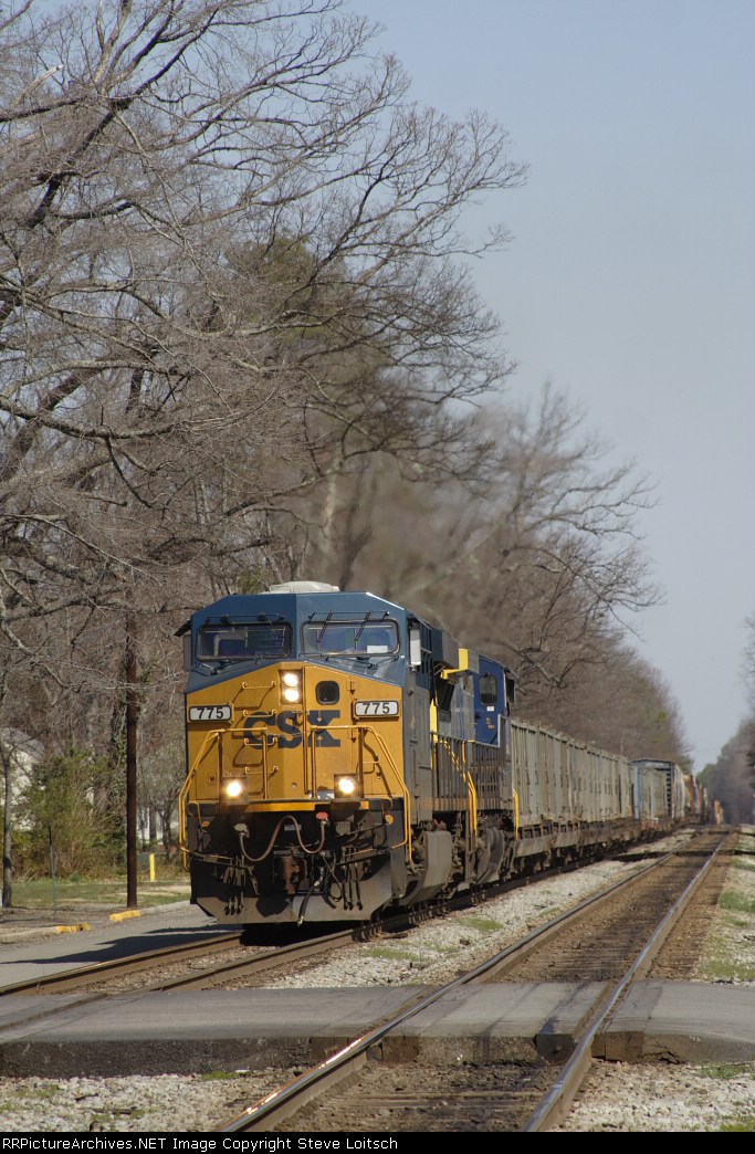 CSX 775