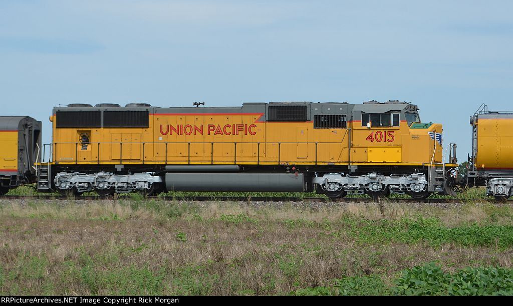 UP SD70M 4015