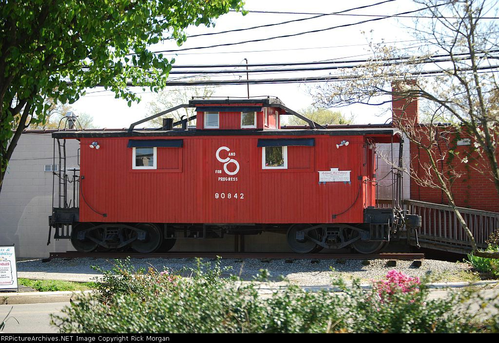C&O caboose 90842 on display