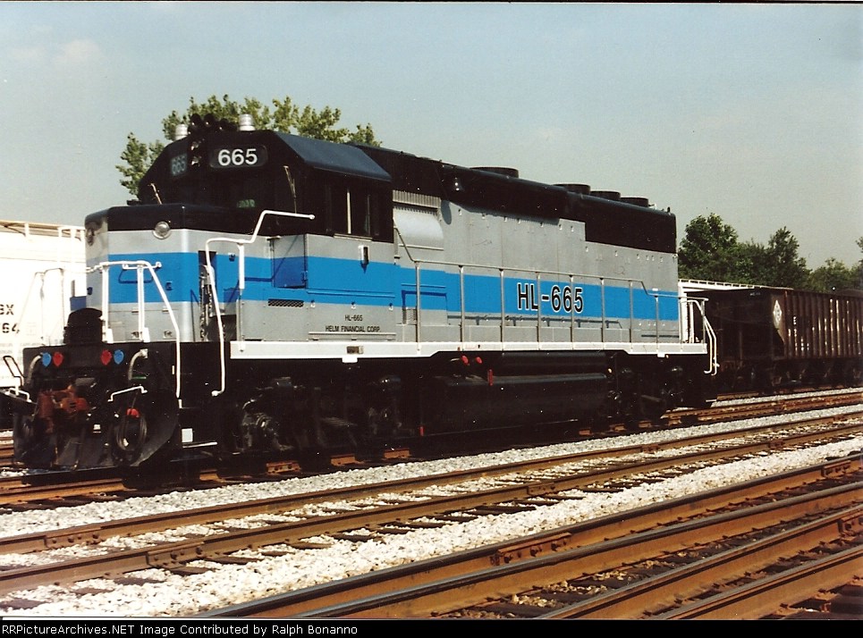 This unit started out as C&O 4083, then became CSXT 6838