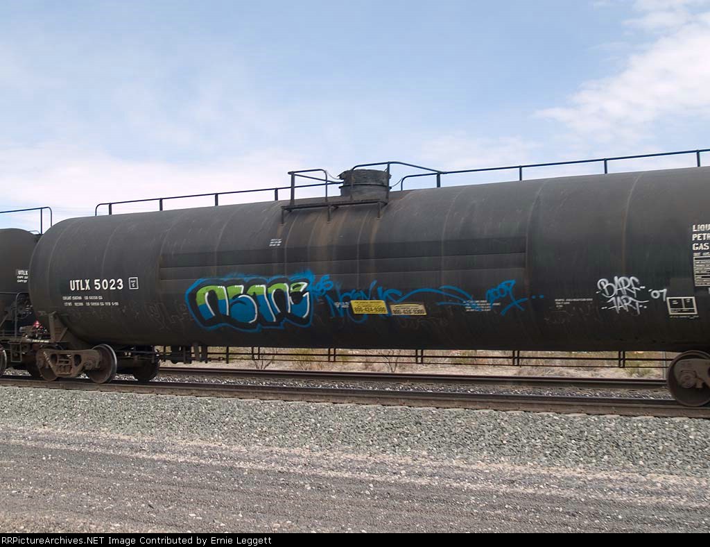 UTLX 5023 in an EB manifest at 12:02pm