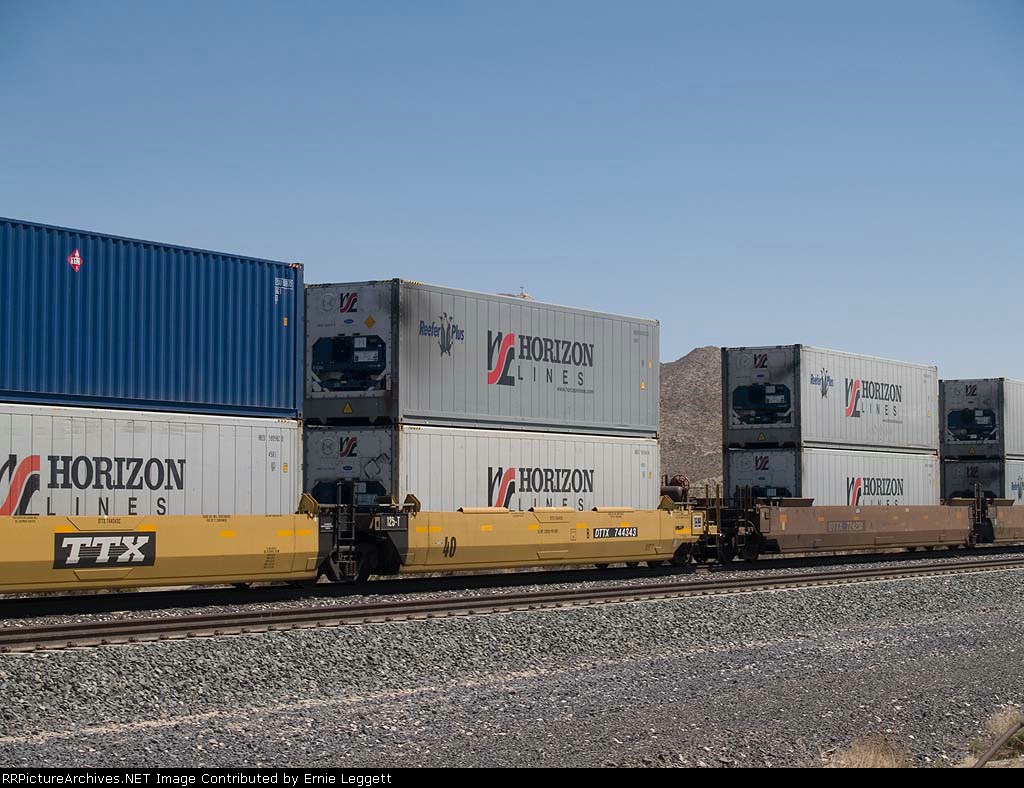 DTTX 744343 in a WB doublestack at 12:47pm