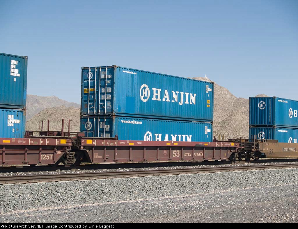 DTTX 725042 in a WB doublestack at 2:41pm