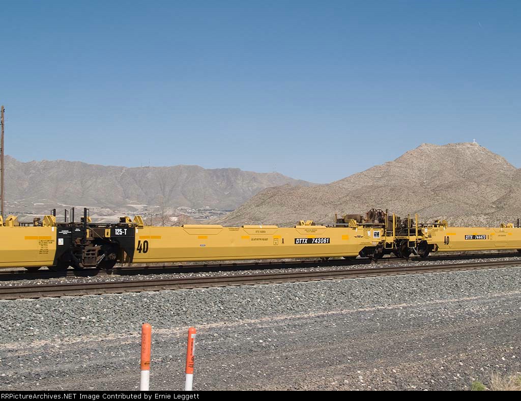 DTTX 743061 in a WB doublestack at 3:04pm