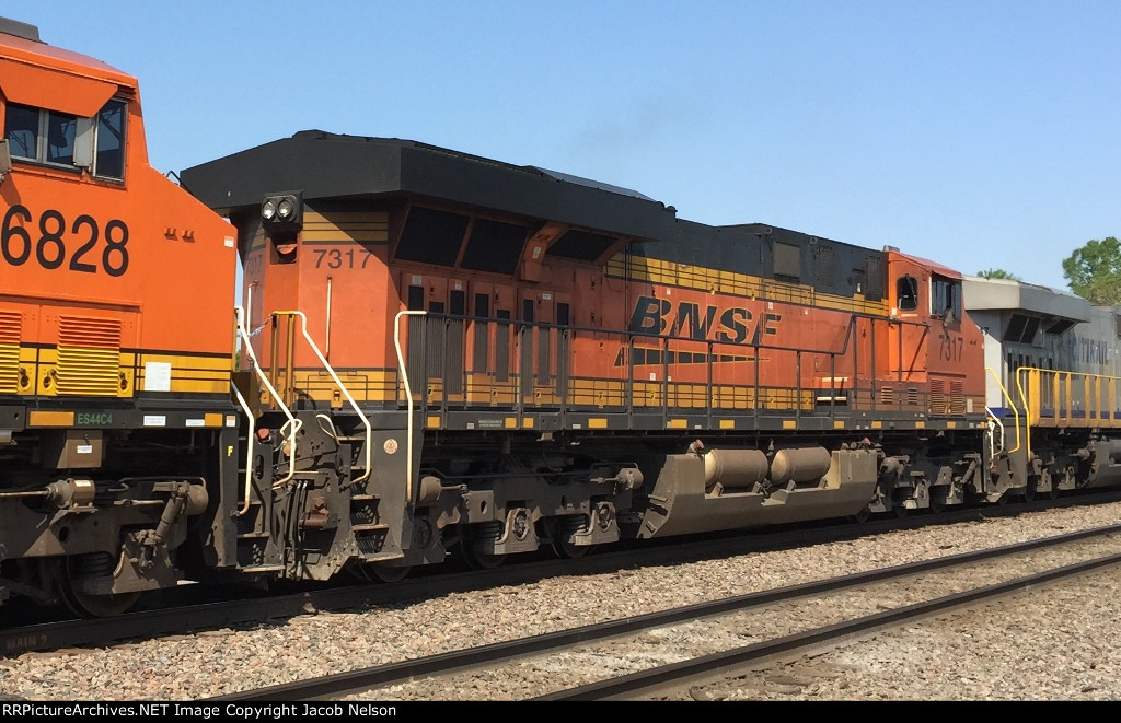 BNSF 7317