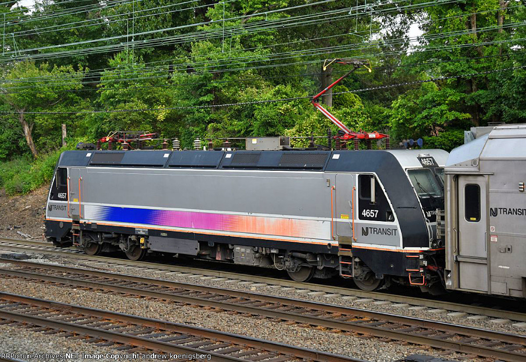 NJT 4657