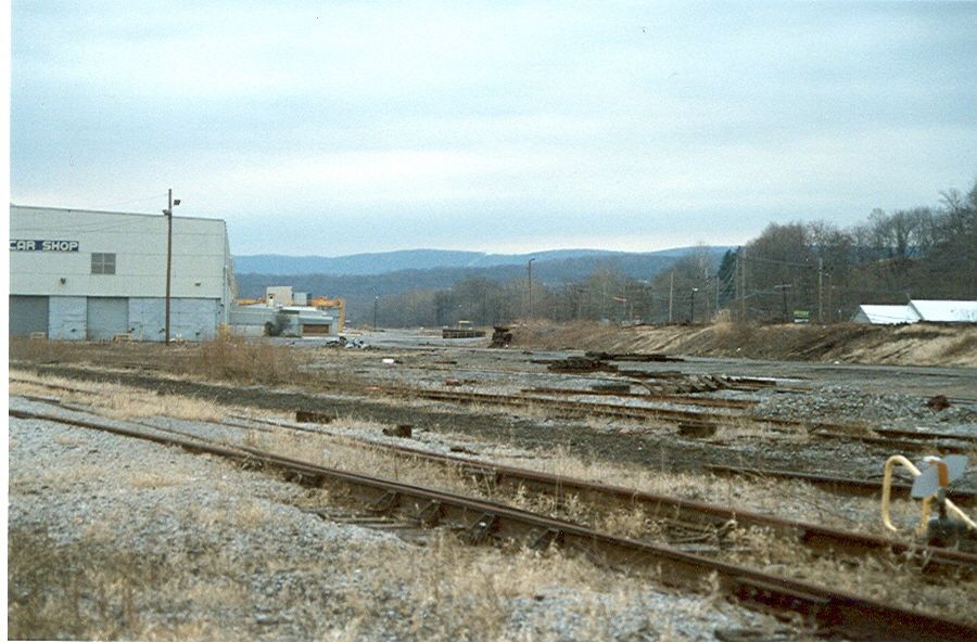 Hollidaysburg yard scene