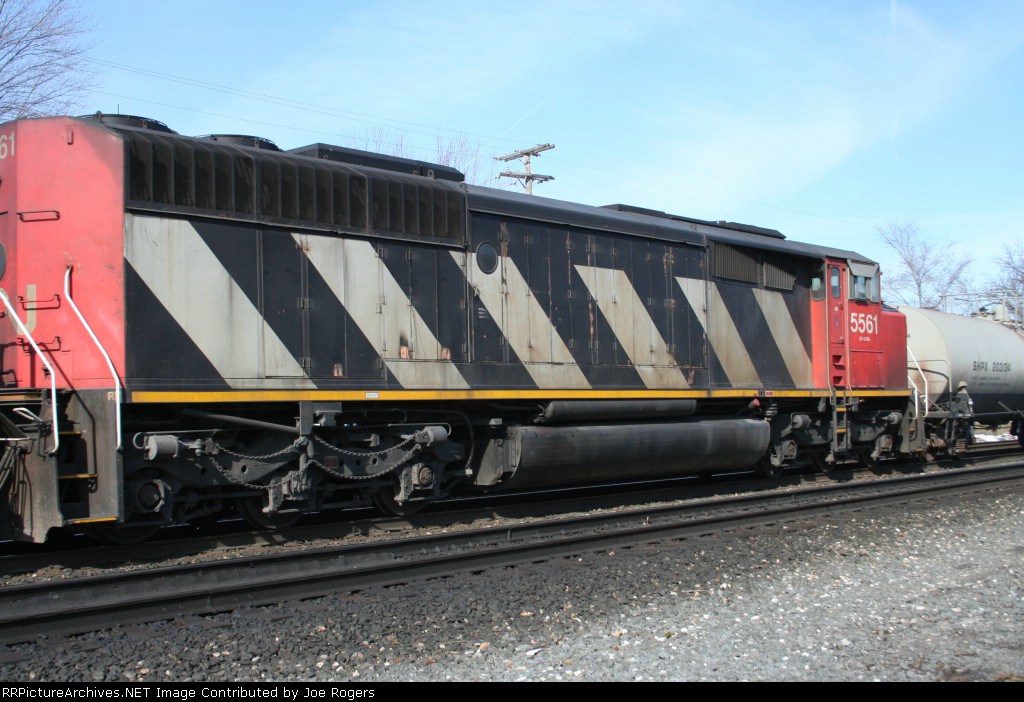 CN 5561