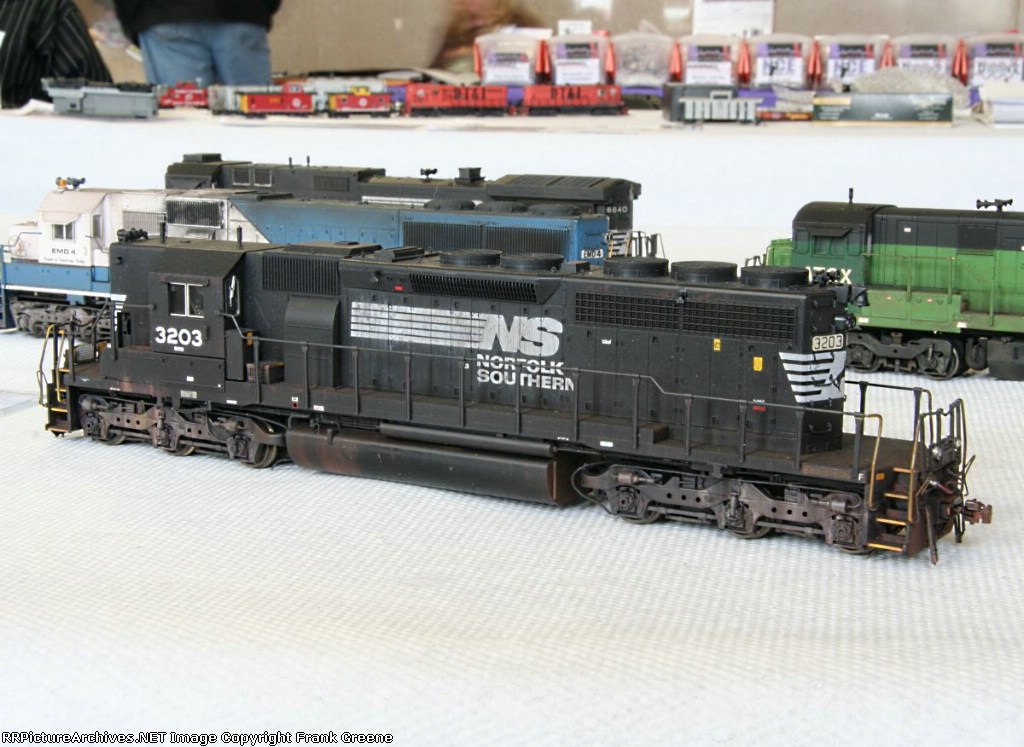 NS3203, modeler unidentified