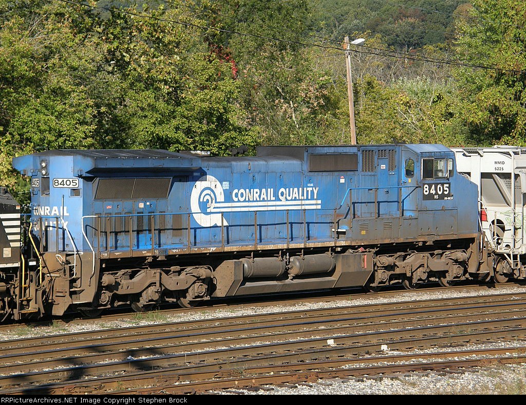 NS 8405 (Ex-CR.Q 6207)