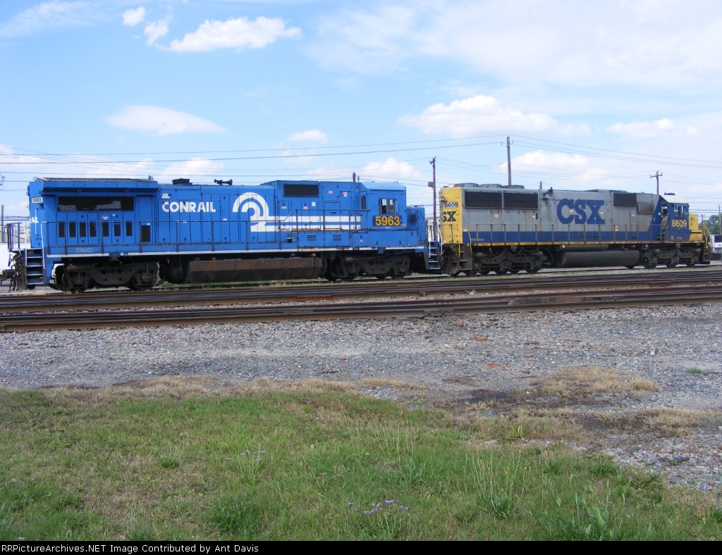CSX 5963 & 8609 sit on the Engine Track