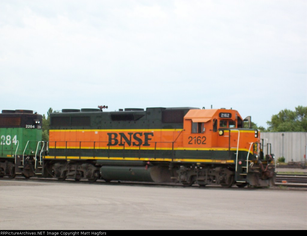 BNSF 2162
