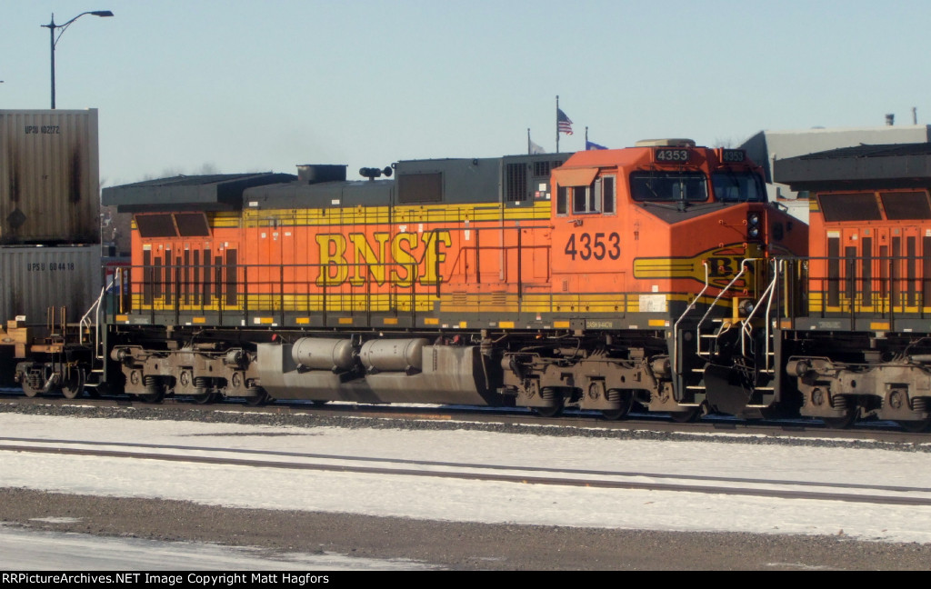 BNSF 4353