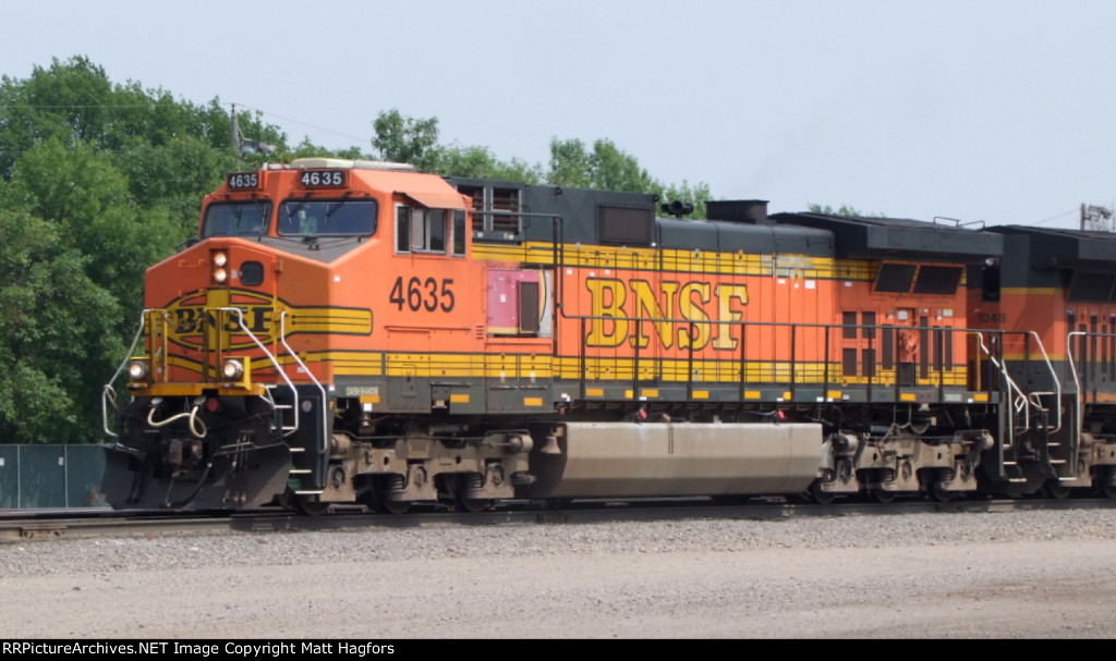 BNSF 4635