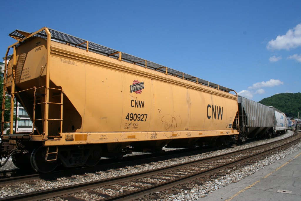 CNW 490927