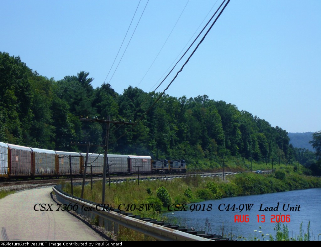 CSX 7366 (ex-CR) C40-8W CSX 9018 C44-9W 08/13/2006
