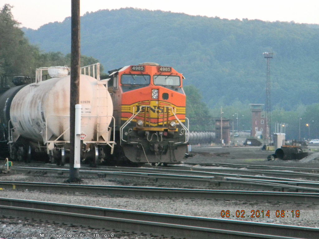 BNSF 4985 GE C44-9W 6/2/2014