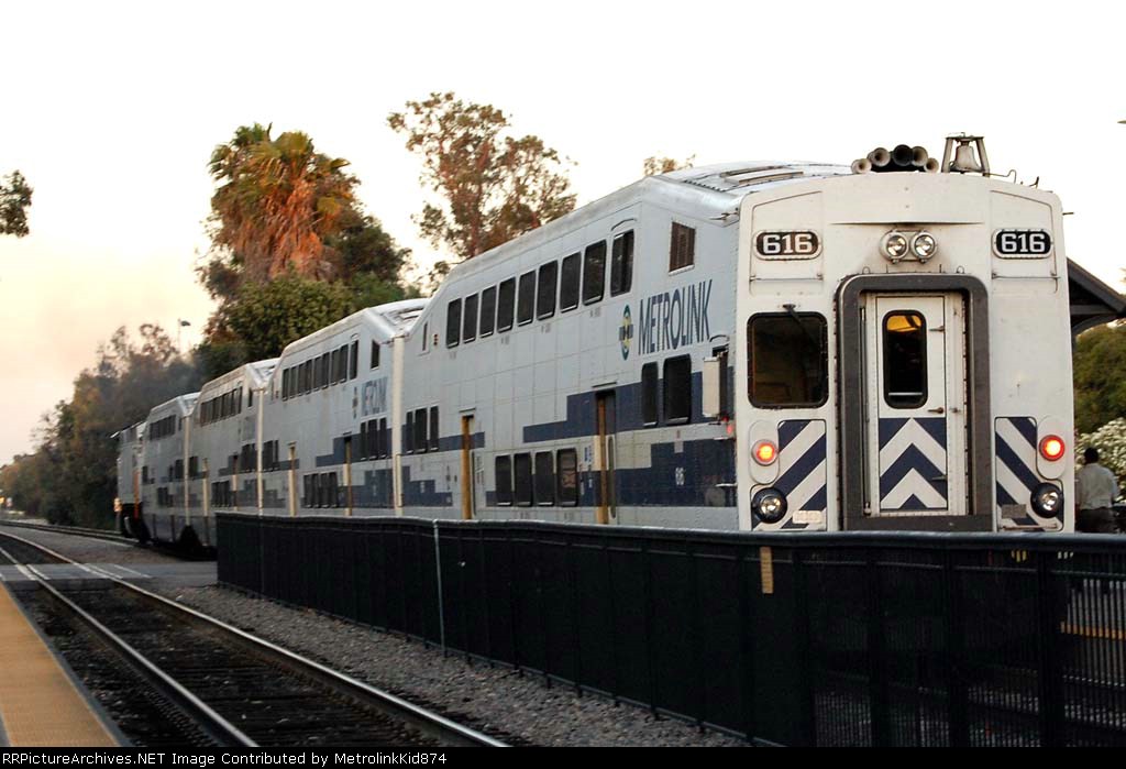 Metrolink cab car 616