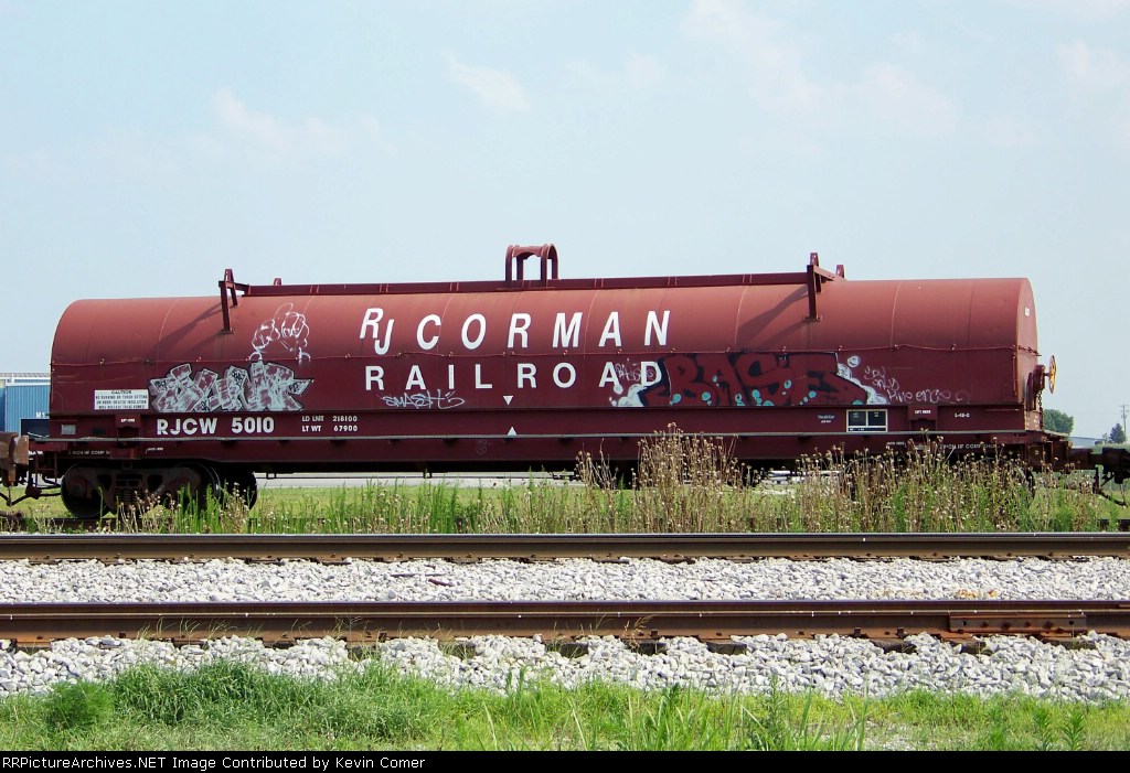 RJCW 5010 on the wye at RJ Corman Distribution Center 7/17/08