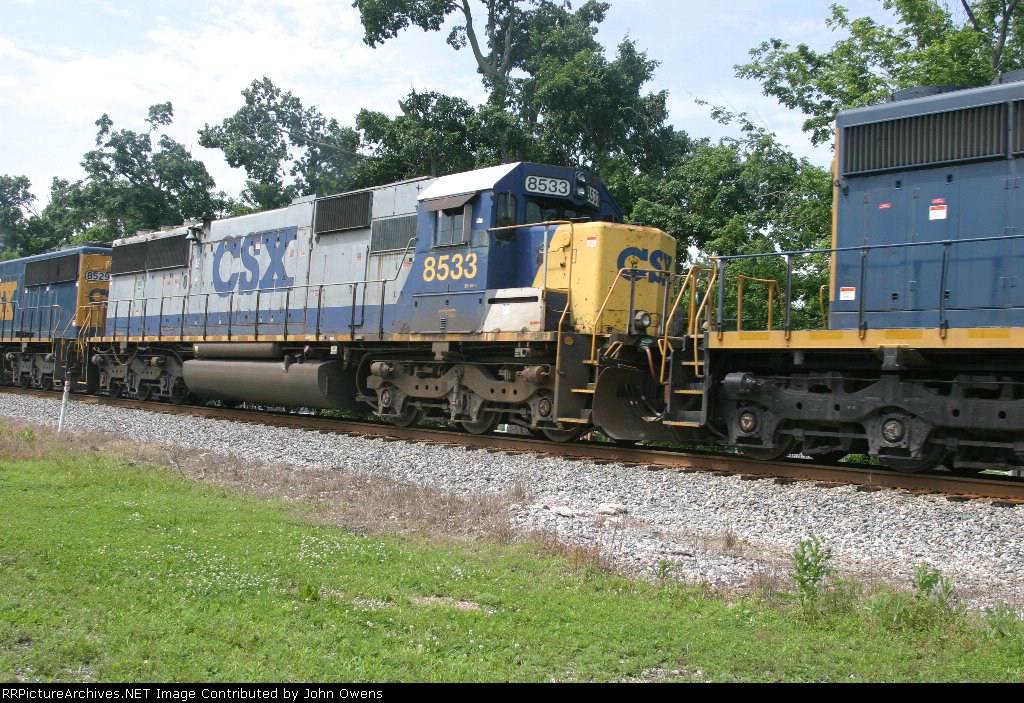 CSX 8533/CSXT Q574