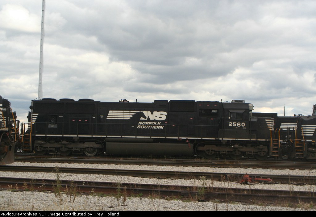 NS 2560