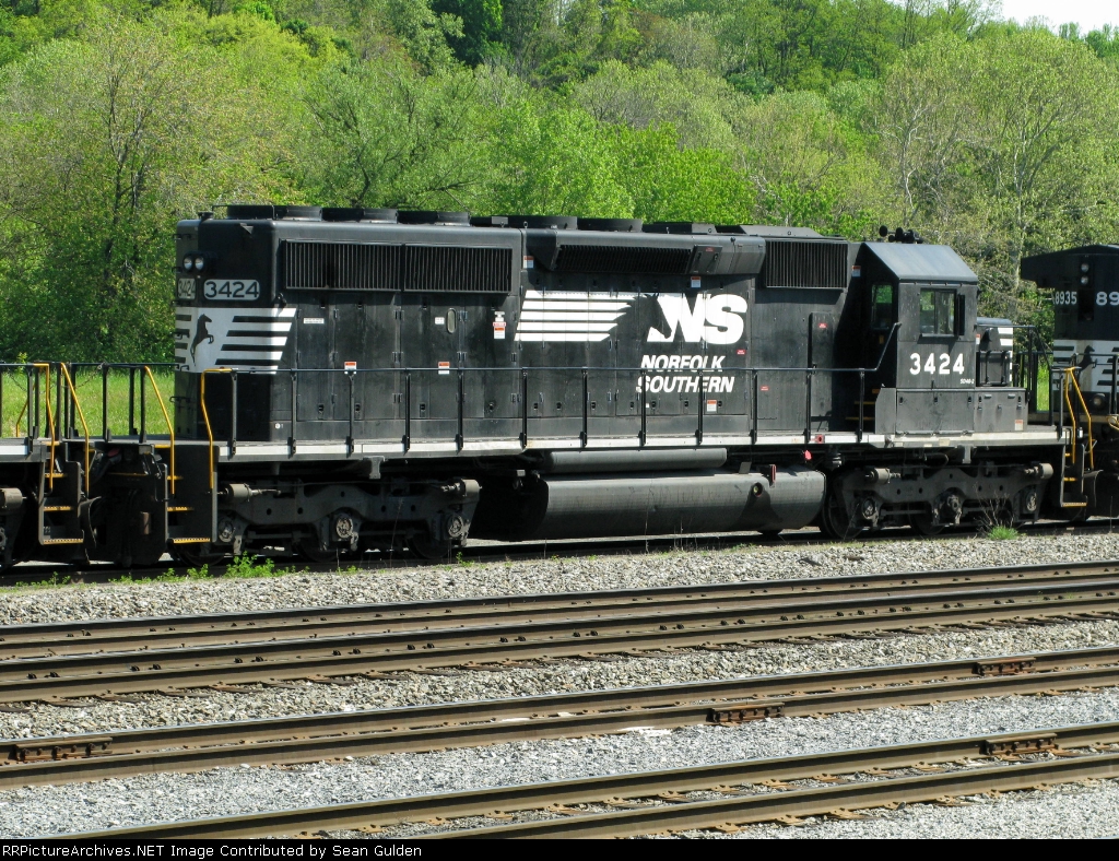 NS EMD SD40-2 3424
