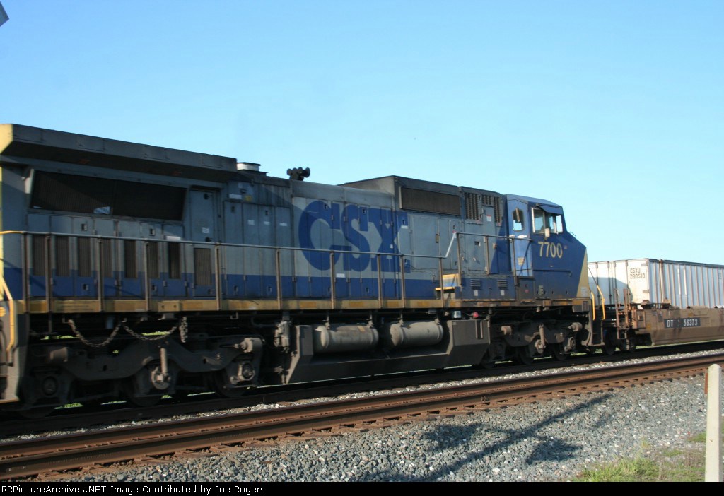 CSX 7700