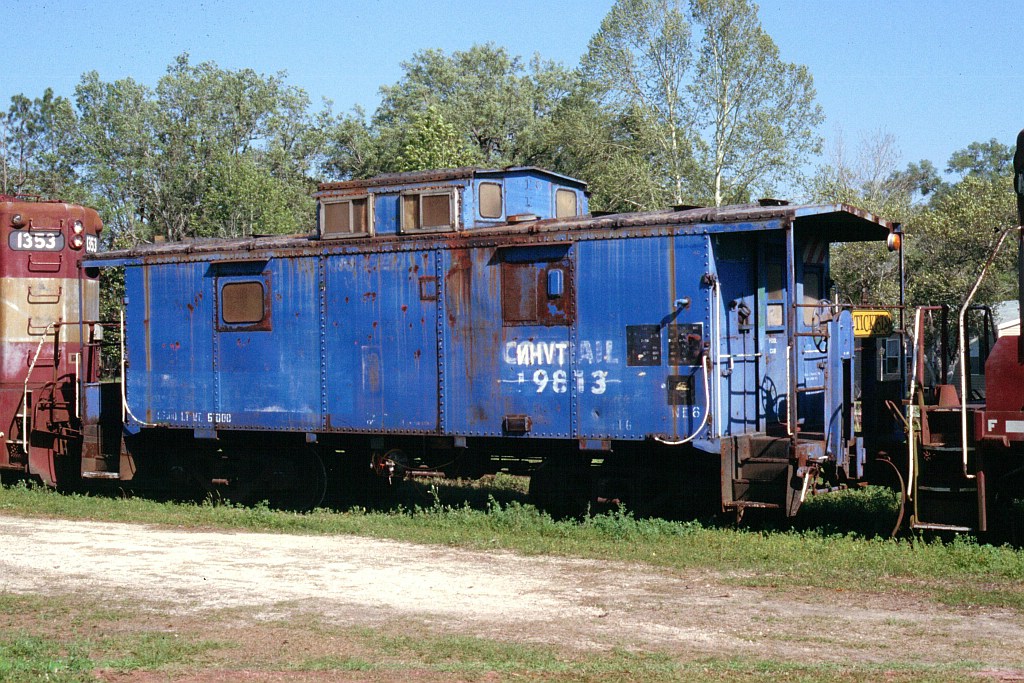 FWC Ex Conrail caboose