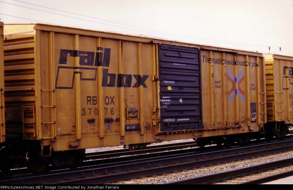 RBOX 37076