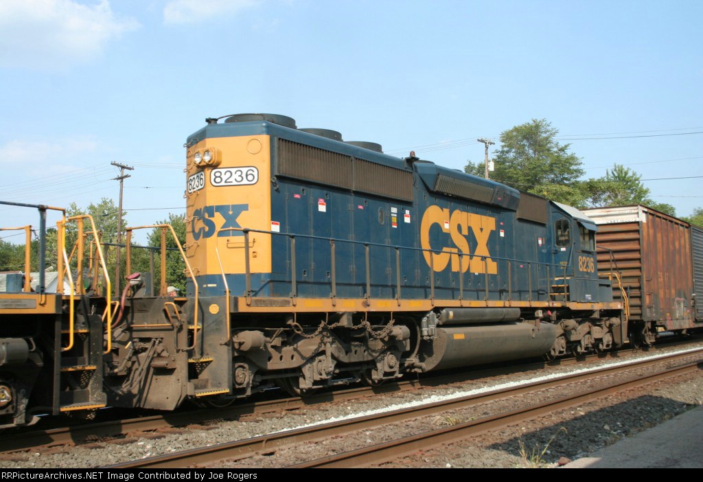 CSX 8236