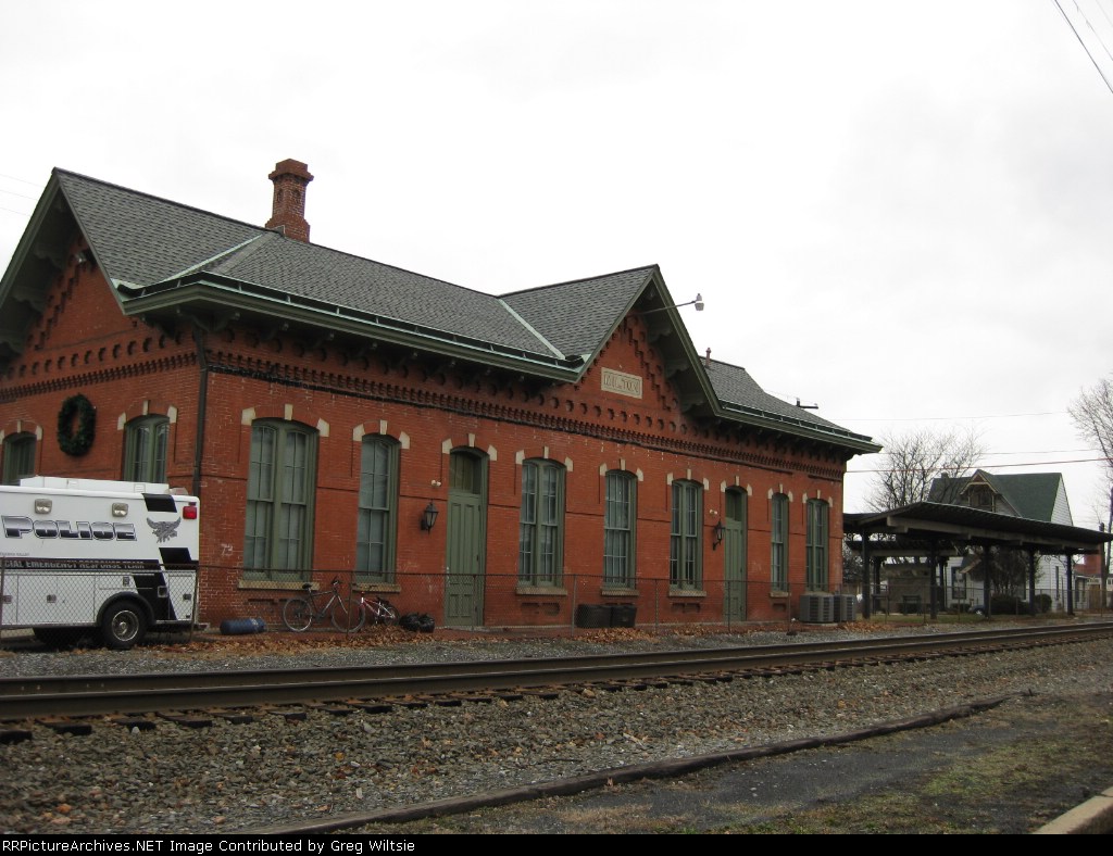 Old PRR Milton Station