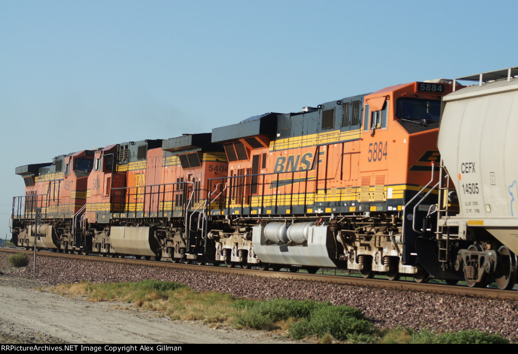 BNSF 5884 Westbound, 3 Unit DPU Set