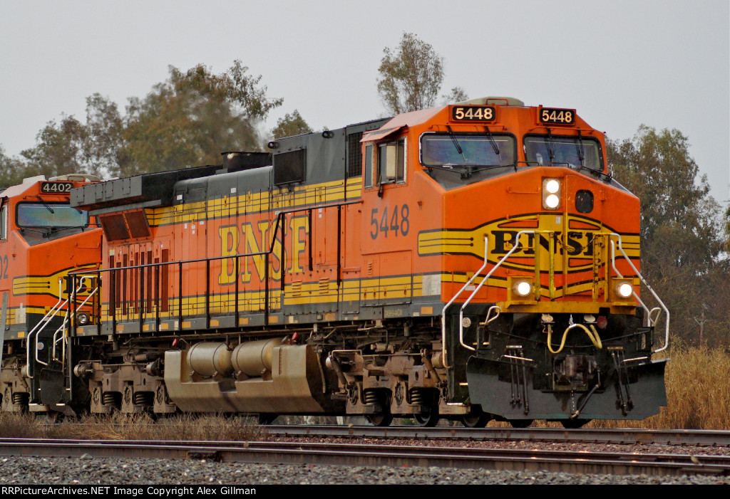 BNSF 5448 East