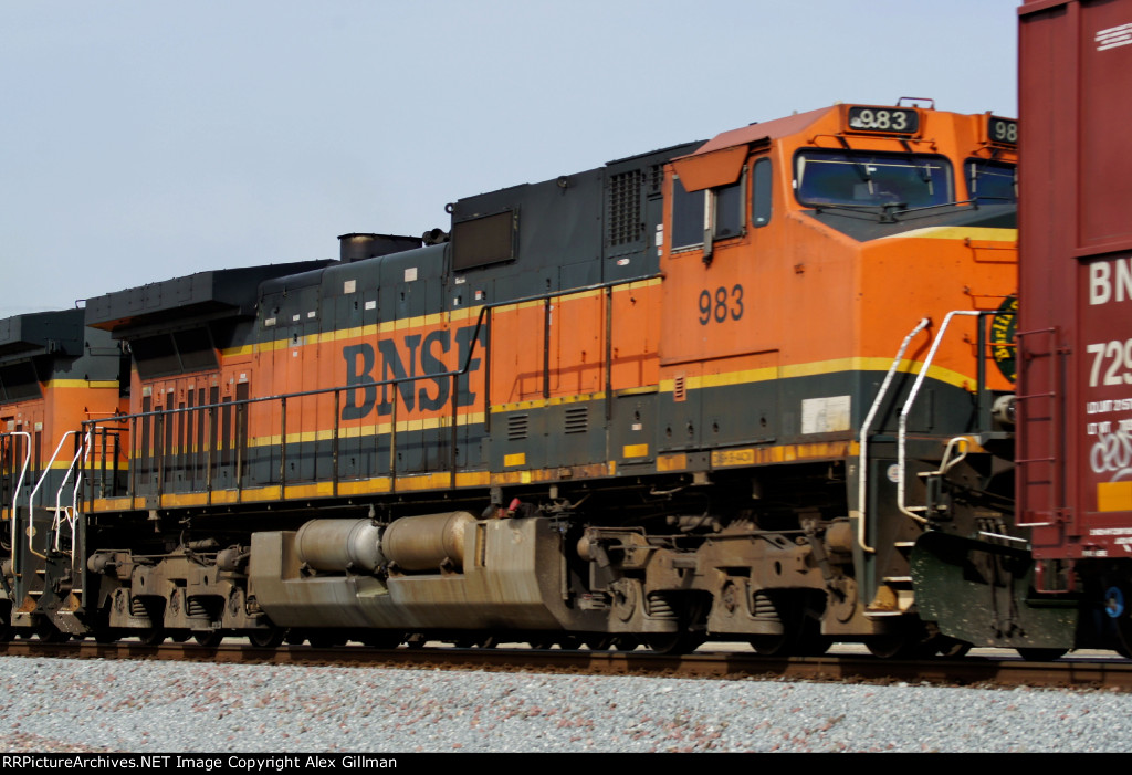 BNSF 983 Eastbound