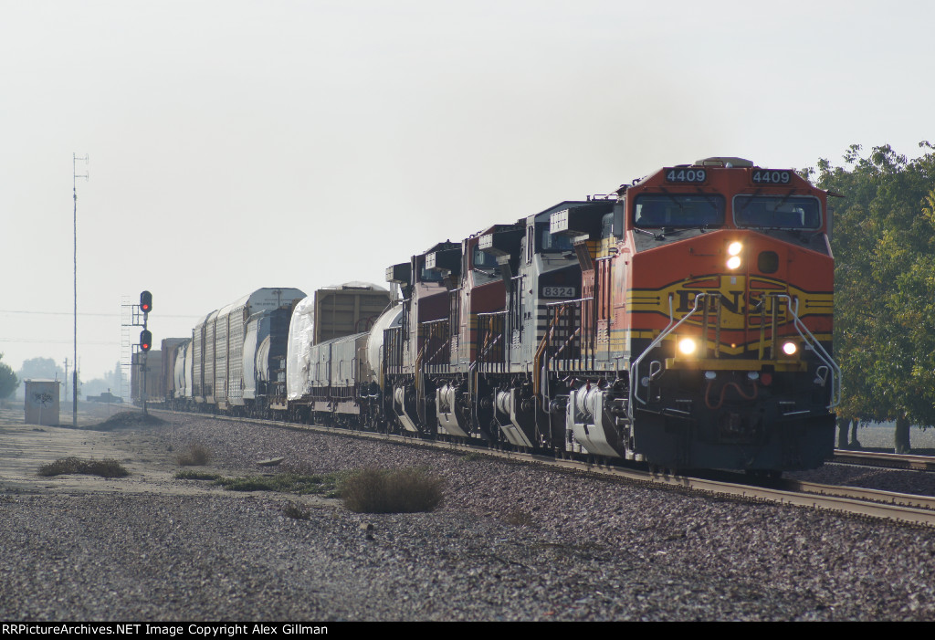 BNSF 4409 West