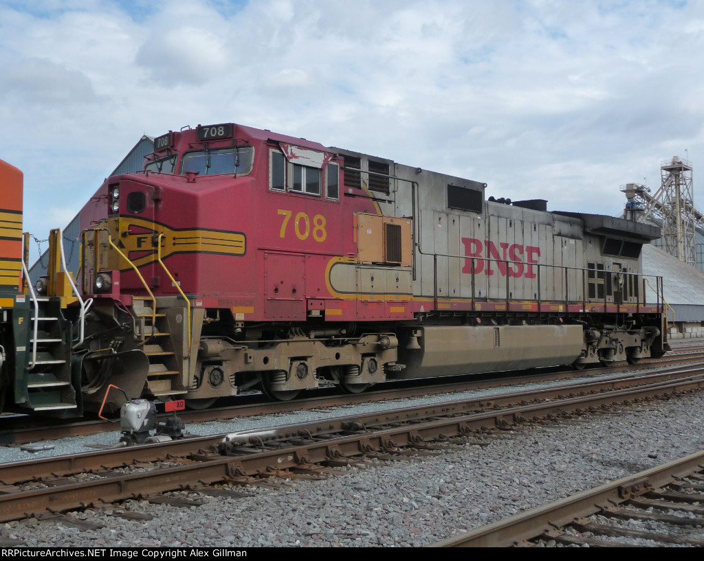 BNSF 708 Westbound