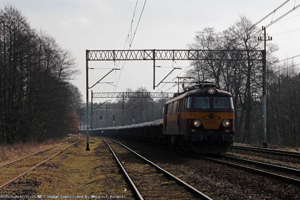 201Eo-005 (ex E1002 from Morocco)