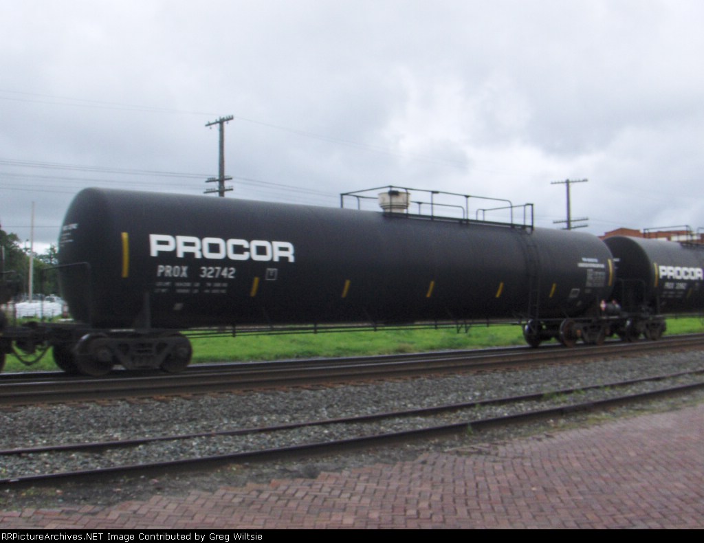 PROX 32742