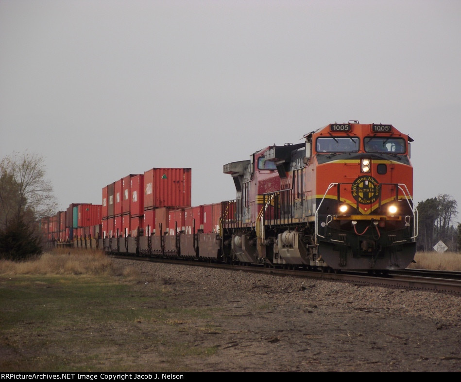 BNSF 1005