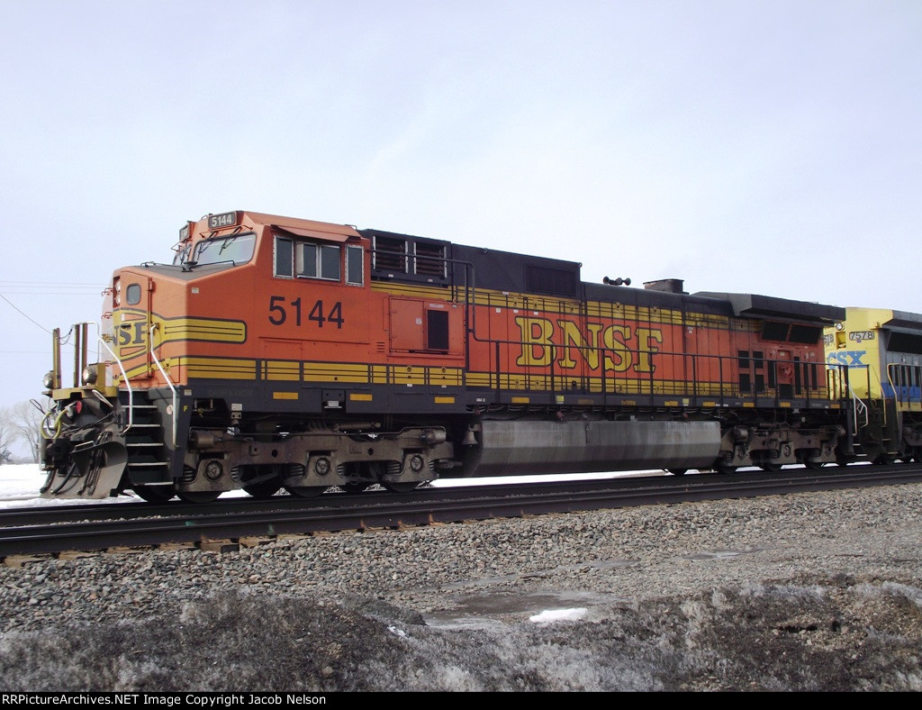 BNSF 5144