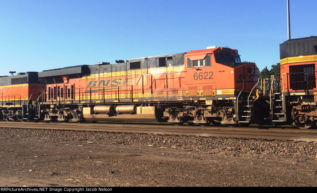 BNSF 6622