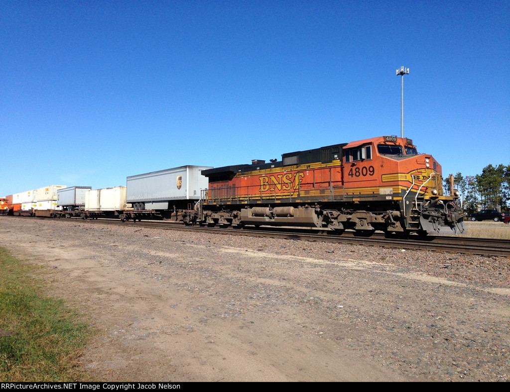 BNSF 4809
