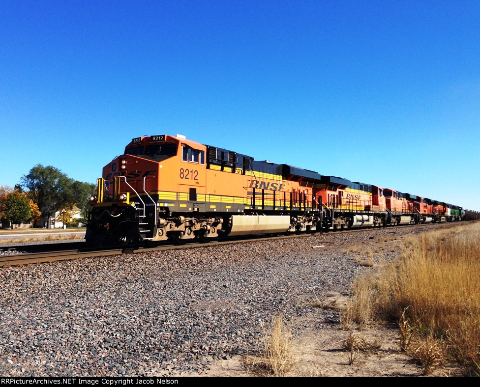 BNSF 8212