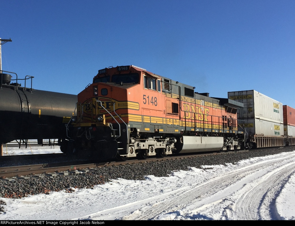 BNSF 5148 (DPU)