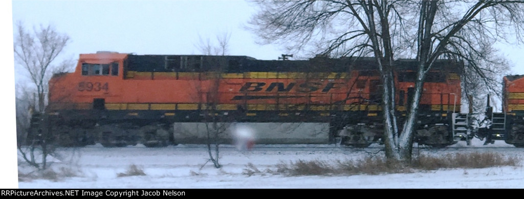 BNSF 5934