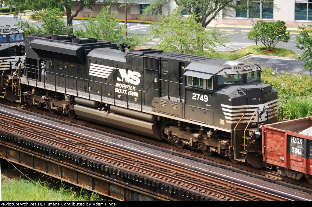 NS 2749