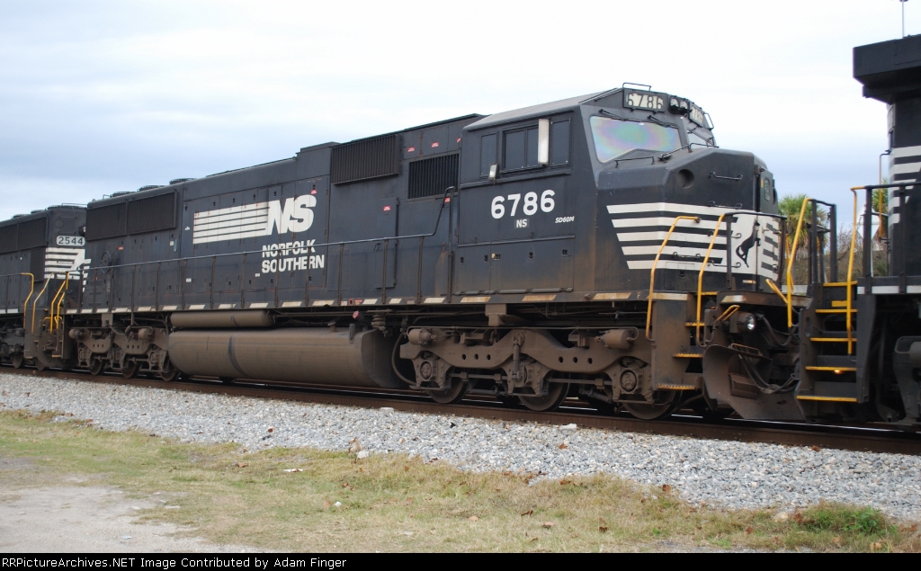 NS 6786