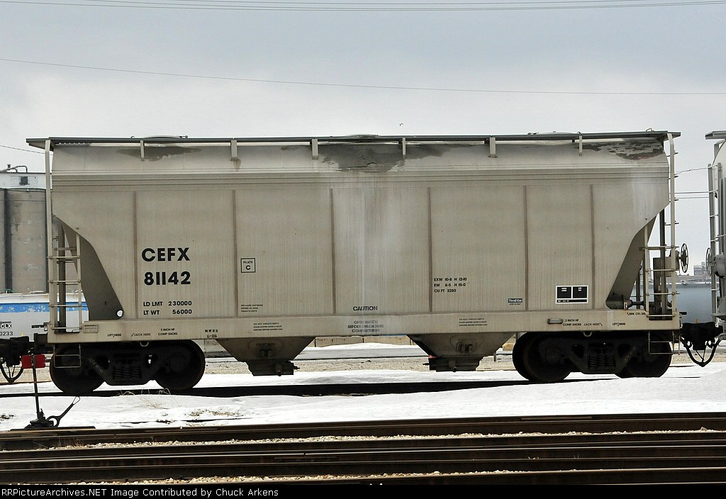 CEFX 81142 2 Bay Covered Hopper Jones Island