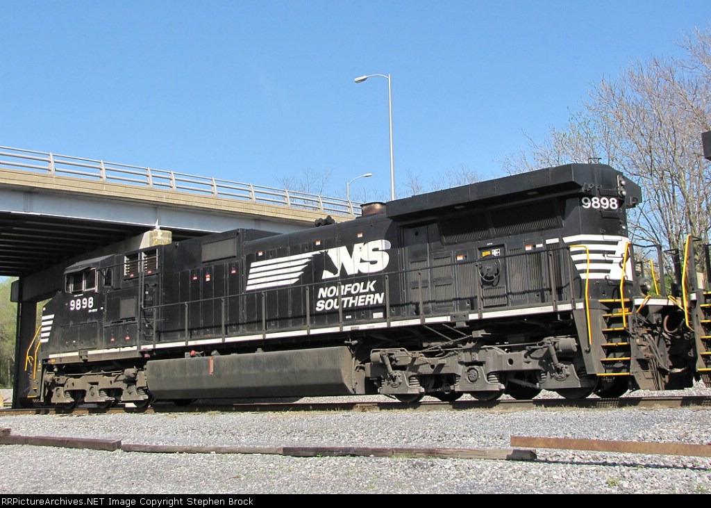 NS 9898