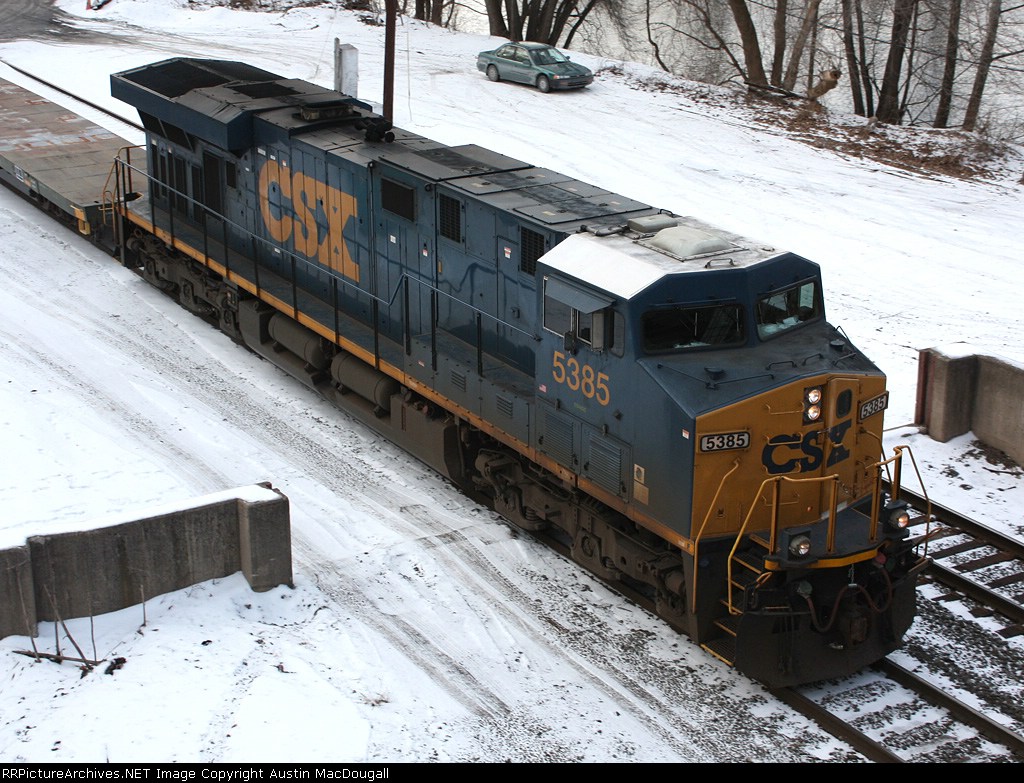 CSXT ES44DC 5385